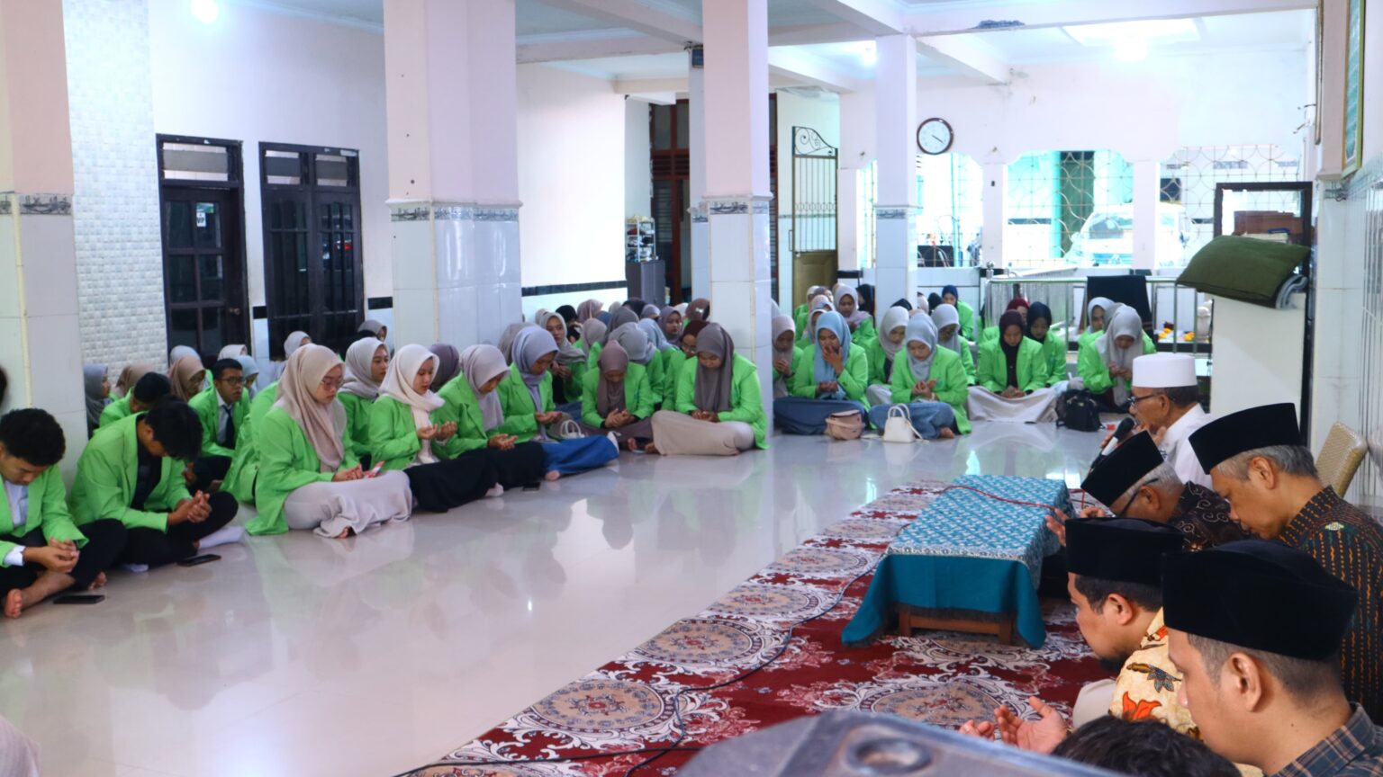 Mahasiswa Prodi Manajemen Pendidikan Islam UIN Walisongo Laksanakan Kunjungan KKL di Pondok ...